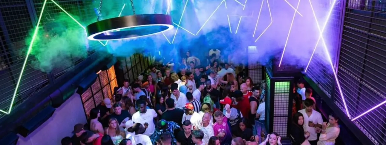 Blanco Bar | Canarias en Vivo